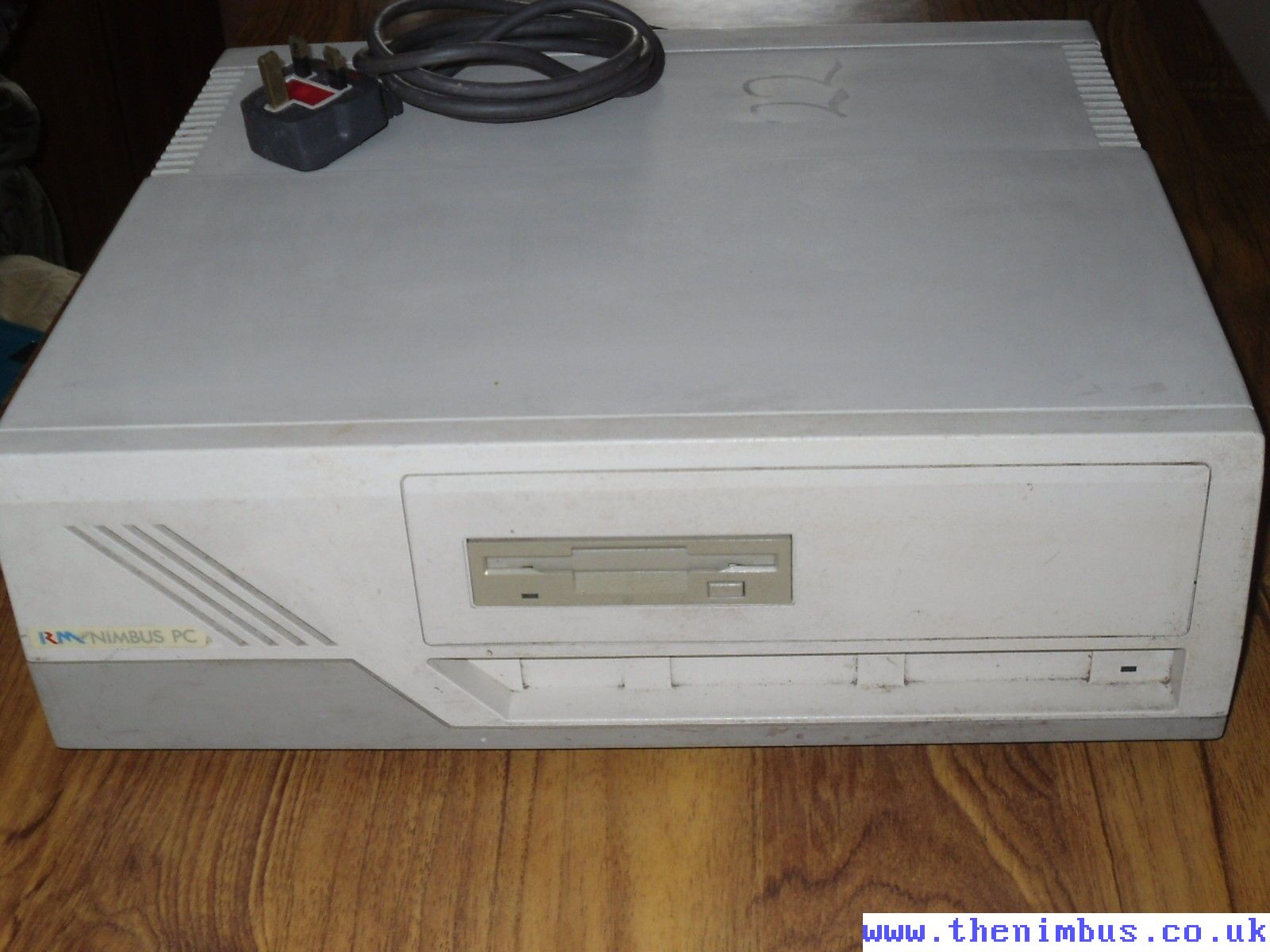 RM Nimbus - RM Nimbus PC-186